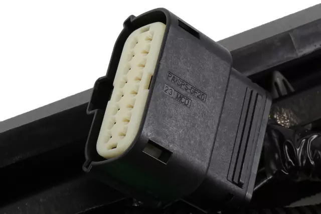 2016-2018 GM Bright Chrome Rear Bumper Impact Bar 84077959 | QuirkParts