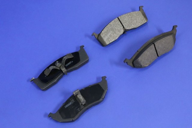 Buy OEM Mopar Brake Pads & Shoes | Mopar Estores