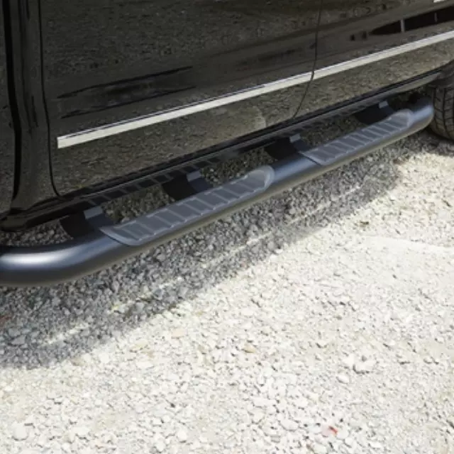 2014-2019 GM Running Board Step 22805437 GM | GMPartsDirect.com