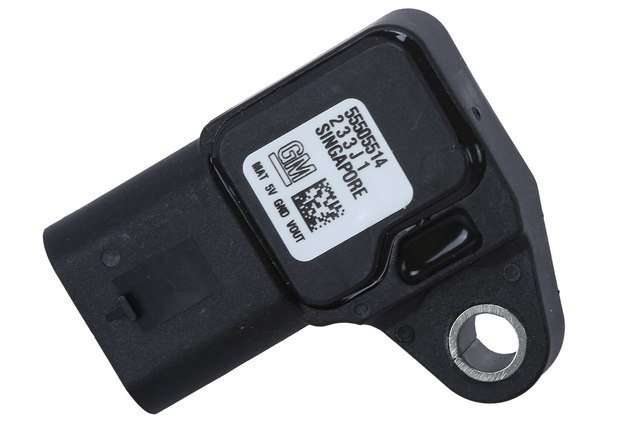 2019-2021 GM Intake Air Pressure and Temperature Sensor 55505514 ...