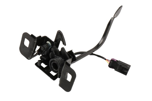 2017-2020 Chevrolet Trax Hood Primary and Secondary Latch 42595593 ...