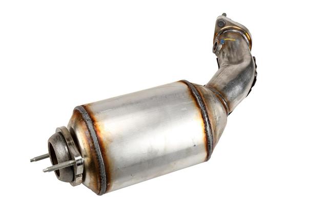 19418949 GM Driver Side 3-Way Catalytic Converter with Studs and Seals ...