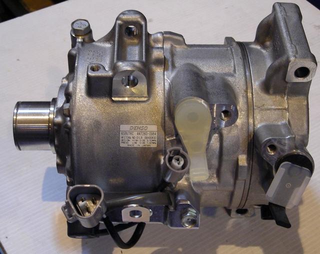 88320-33200-84 - Compressor Assembly 2006-2012 Toyota | Longo Toyota Parts