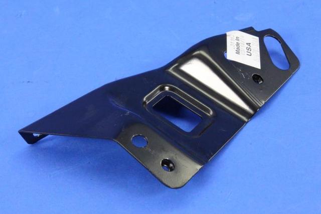 2012-2019 Fiat 500 Fender Mounting Front Bracket, Right 68070518AA ...