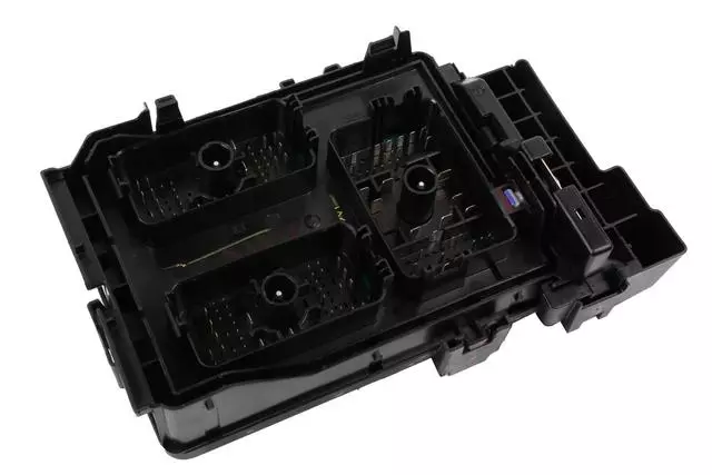 2018-2021 GM Engine Wiring Harness Junction Block 84974743 GM ...