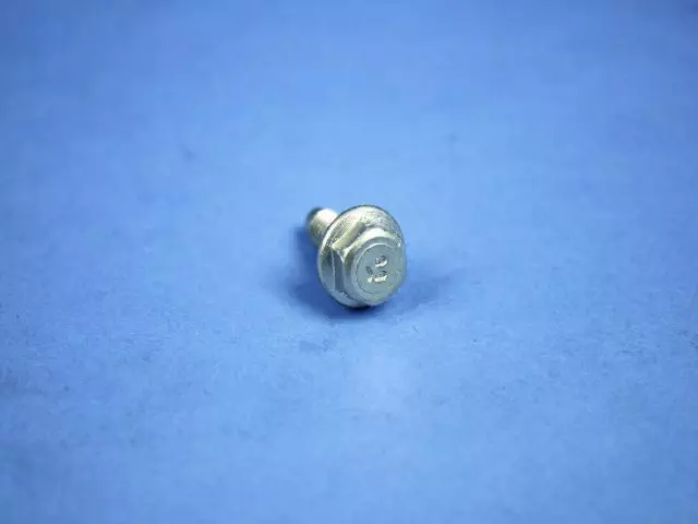 Manifolds and Vacuum Fittings for 2015 Fiat 500L | Mopar eStore