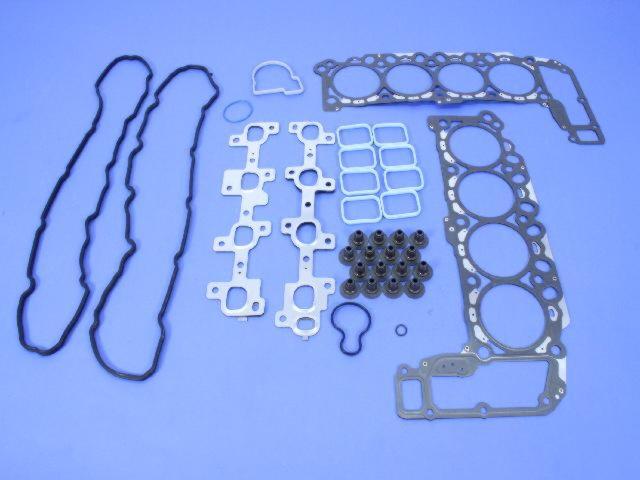 2004-2007 Mopar Engine Upper Gasket Package 68001777AA | Mopar Estores