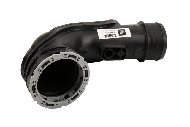 2013-2023 GM Intercooler Outlet Air Tube 22799478 | GMPartsDirect.com