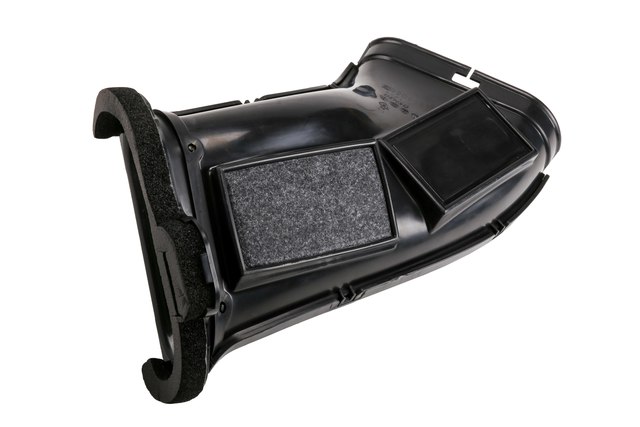 2008-2017 GM Front Intake Air Duct 92066872 | TascaParts.com