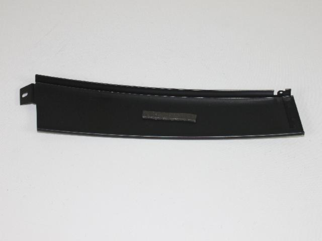 Moldings and Ornamentation for 2005 Chrysler 300 | OEM Parts Quick