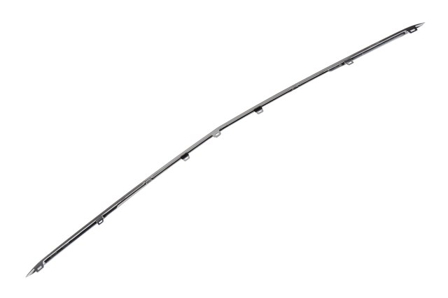 84673841 - Silver Rear Bumper Fascia Molding 2020-2023 Cadillac XT6 ...