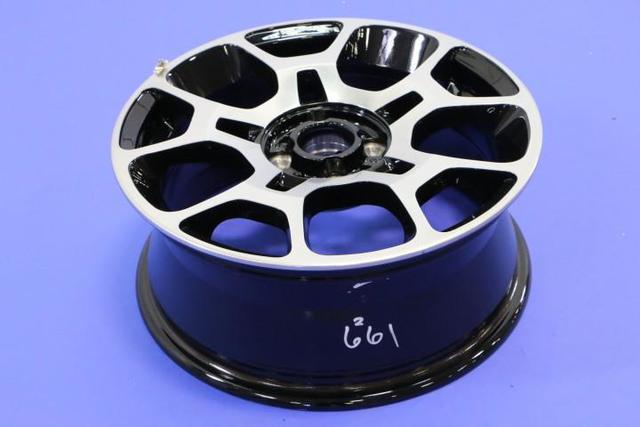 Shop OEM Wheels | Chrysler MOPAR Warehouse