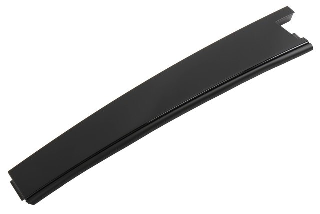 2010-2017 GM Rear Driver Side Door Window Frame Front Applique 22760518 ...