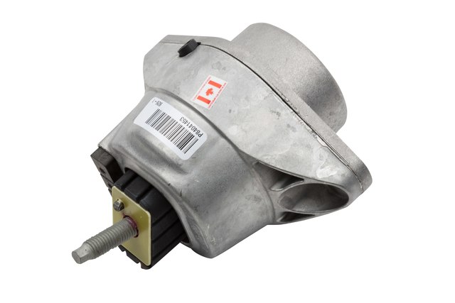 Engine Mounts | Suburban Auto Parts