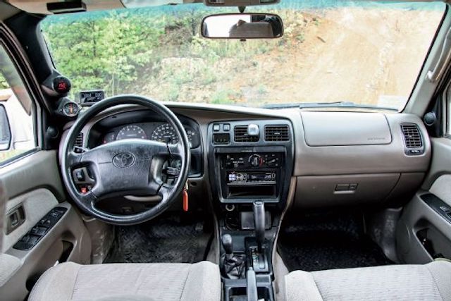 Featured Rock Crawlin' 4Runner | Toyota Parts Center Blog