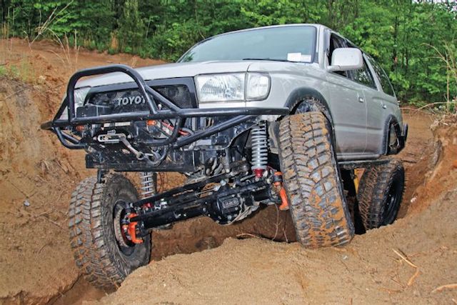Featured Rock Crawlin' 4Runner | Toyota Parts Center Blog