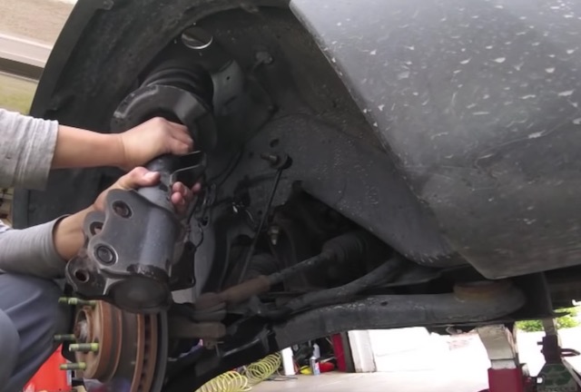 How To Replace Ford Shocks And Struts | Blue Springs Ford Parts Blog
