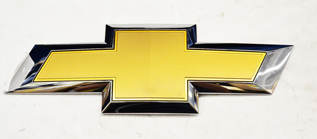 GM 22786435 Chevrolet GM OEM Silverado Front Grill Emblem Badge ...
