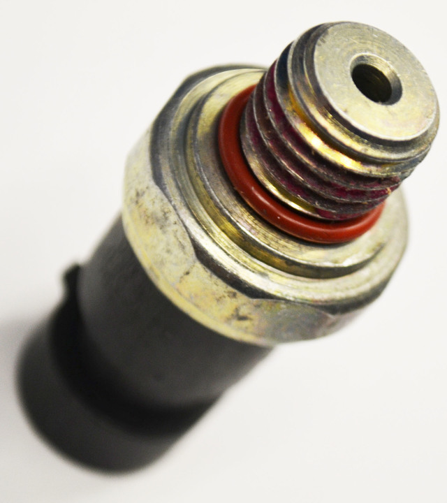 12635957 - Engine Oil Pressure Switch - 2002-2017 GM | Findlay Auto Parts