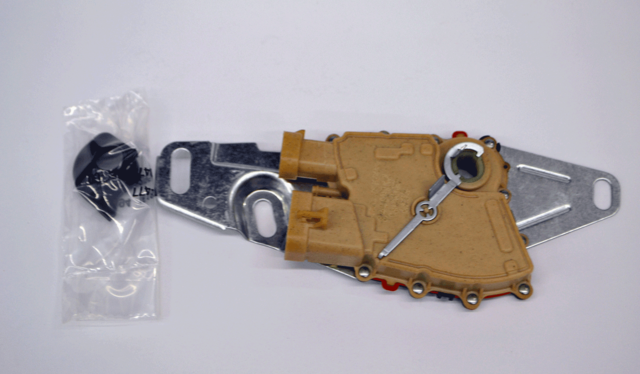 29540479 - Park/Neutral Position and Back-Up Lamp Switch - 2001-2004 GM ...