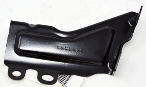 2017-2019 GMC Acadia Fender Mtg Bkt 42441545 | Findlay Part