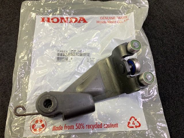 2011-2017 Honda Odyssey Roller 72521-TK8-A02 | Direct Honda Parts