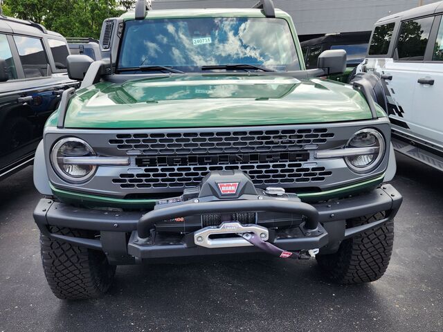 M1821B - Bronco Ford Performance by Warn Winch Kit - | Lasco Auto Parts