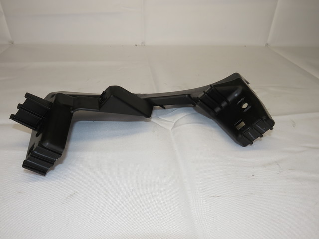 86551-D9000 - Upper Bracket 2017-2022 Kia Sportage | Kia Cheap Parts