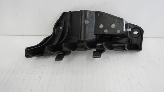 86552-B2000 - Lower Cover Upper Bracket 2014-2019 Kia Soul | Kia Cheap ...