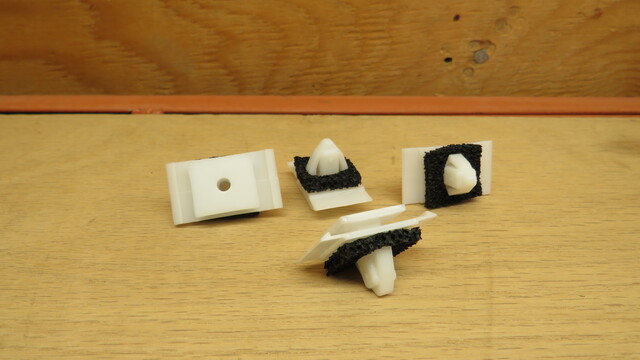 87758-D2000 - Rocker Molding Clip 2017-2024 Kia | Kia Cheap Parts