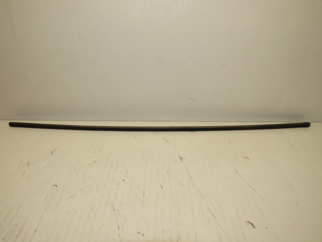 98351-1U000 - Wiper Blade Insert 2011-2015 Kia Sorento | Kia Cheap Parts