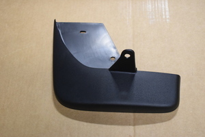 93882-9BA0A - Deflector - 2012-2019 Nissan Frontier | World OEM Parts ...