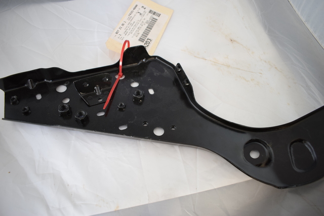 F4191-4BAMA - Connector Plate - 2014-2019 Nissan Rogue | World OEM ...