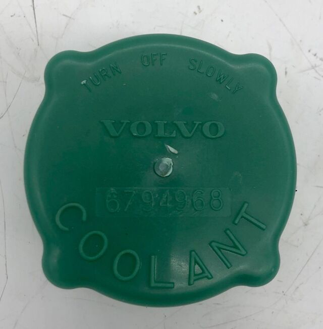 VOLVO 6794968 - FILLER CAP 6794968 | Truck Part Center