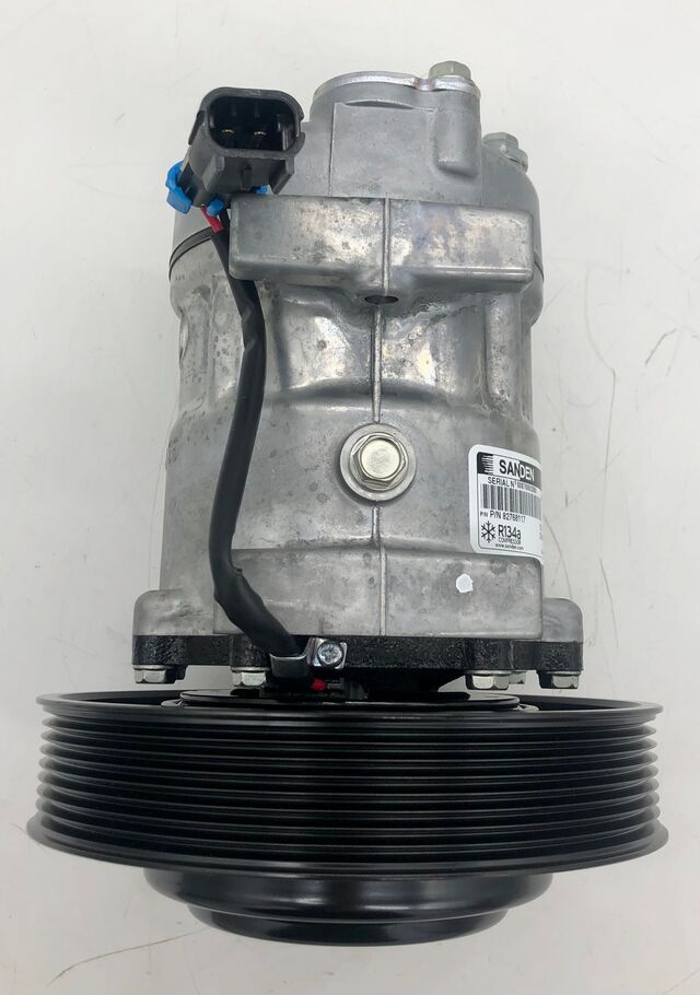 VOLVO 82768117 - COMPRESSOR 82768117 | Truck Part Center