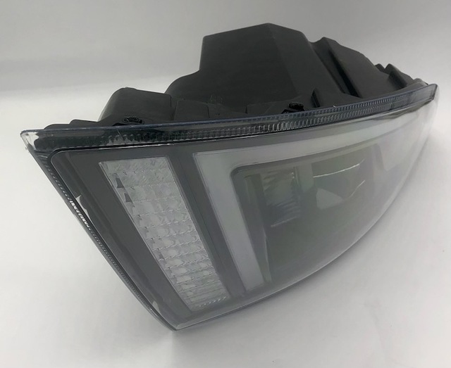 VOLVO 78619542 - HEADLAMP 78619542 | Truck Part Center