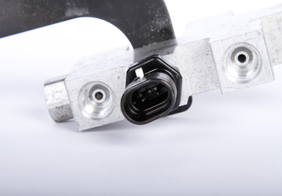 2005-2007 GM Brake Combination Valve 21998447 | GM Parts Center