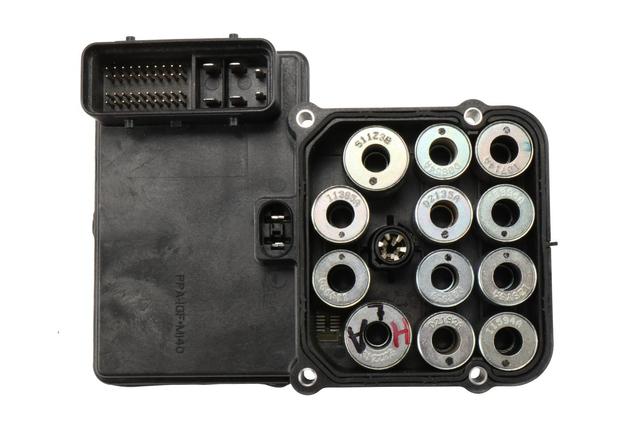 2005-2006 GM ABS Control Module 19368153 | GM Parts Center