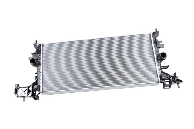 2016-2019 Chevrolet Cruze Radiator 39126594 | GM Parts Center