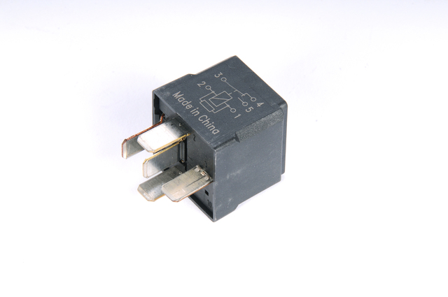 2010-2024 GM Ignition Relay 13598349 | GM Parts Center