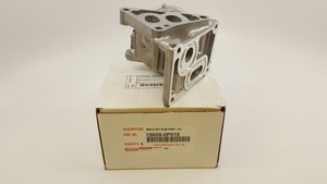 Genuine Toyota Oil Filter Hsng WITH Tow Package and Oil Cooler part ...