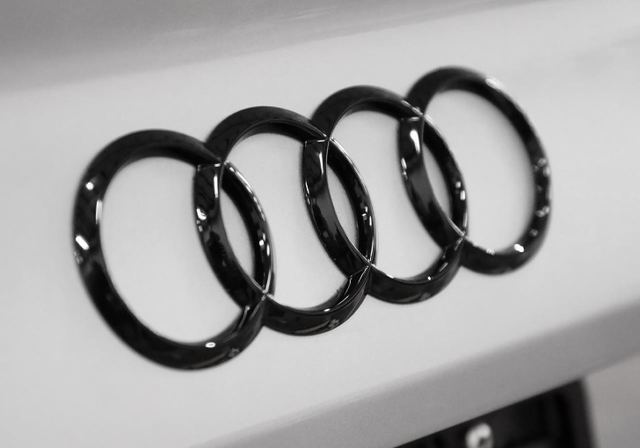 Black Audi Ring Kits | Audi USA Parts