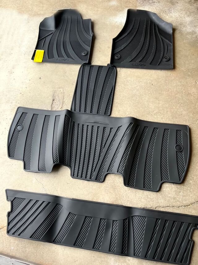 Chrysler pacifica rubber floor mats store