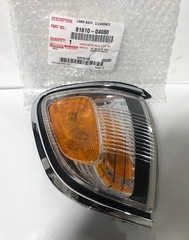 81610-04080 - Parking / Side Marker Light (Right) - 2001-2004 Toyota ...