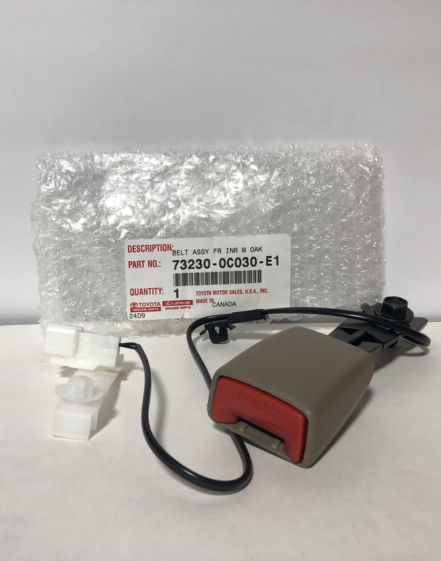 2000-2004 Toyota Tundra Front Seat Buckle End 73230-0C030-E1 | OEM ...