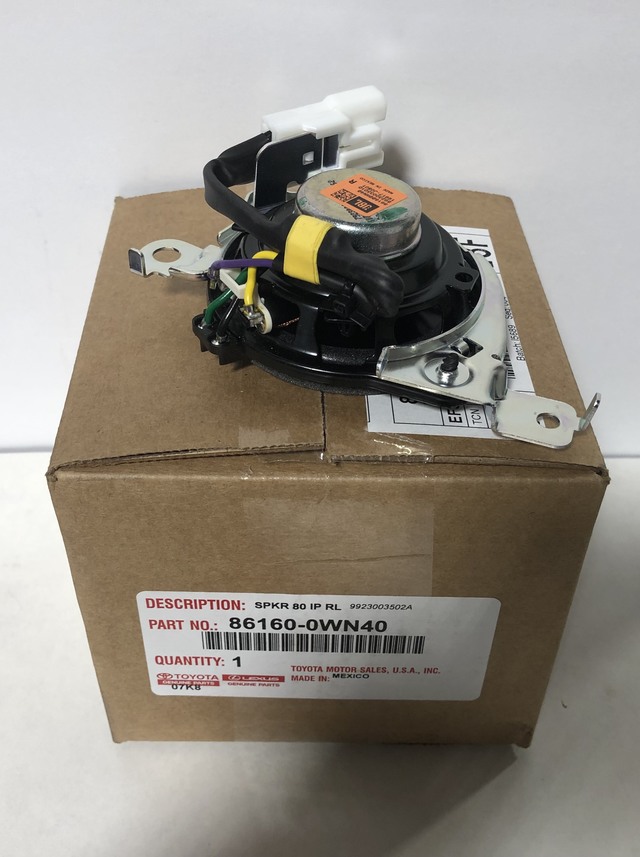 2010-2017 Toyota 4Runner Dash Tweeter Speaker (Front, Passenger) 86160 ...