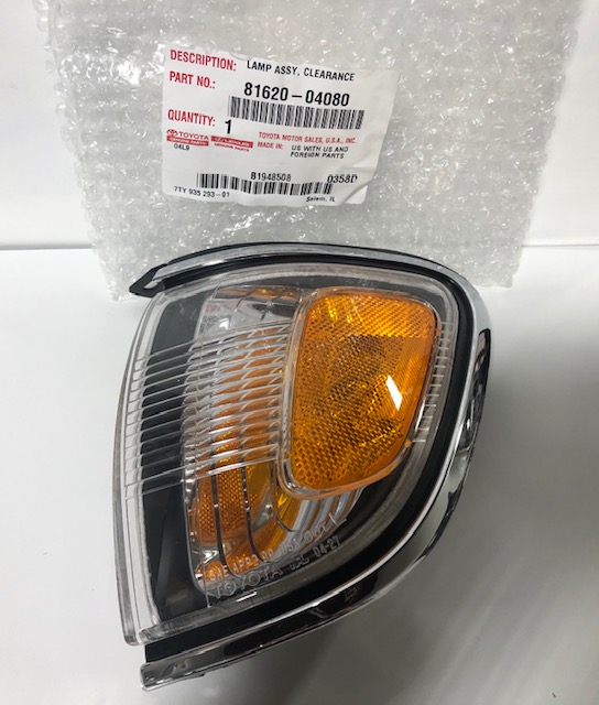 81620-04080 - Parking / Side Marker Light (Left) - 2001-2004 Toyota ...