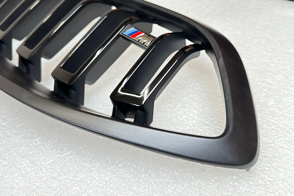 Genuine BMW 51-13-7-930-646 | G14/G15/G16 Matte Black Front Grille w ...