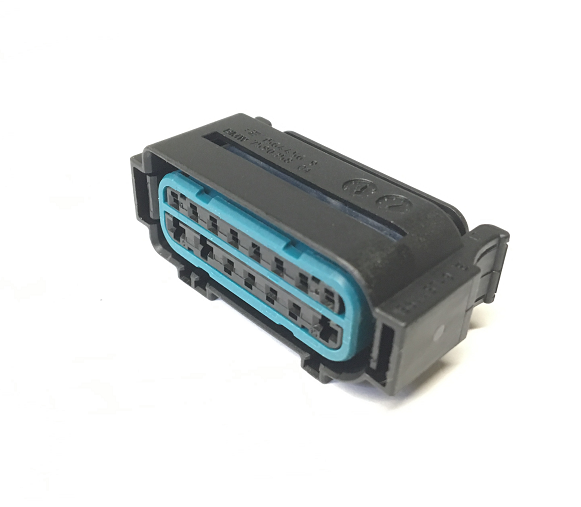 Genuine BMW 12-52-7-590-358 | Universal Socket Housing, Uncoded | FREE ...