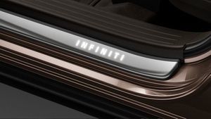2022-2025 INFINITI 2019 QX50 Illuminated Kick Plate Black T99G6-5NA5B ...